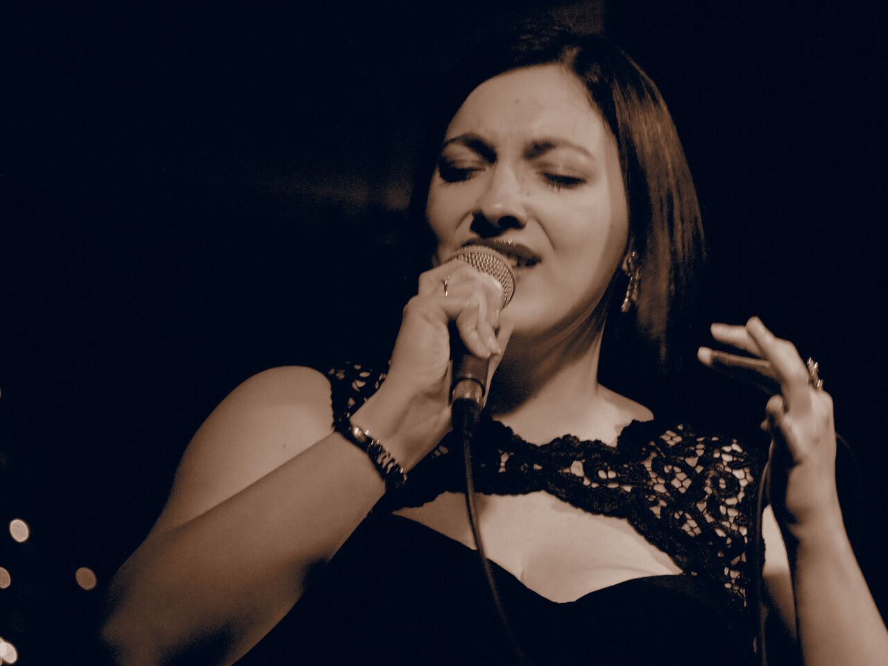 About – MARY-CATHERINE PAZZANO